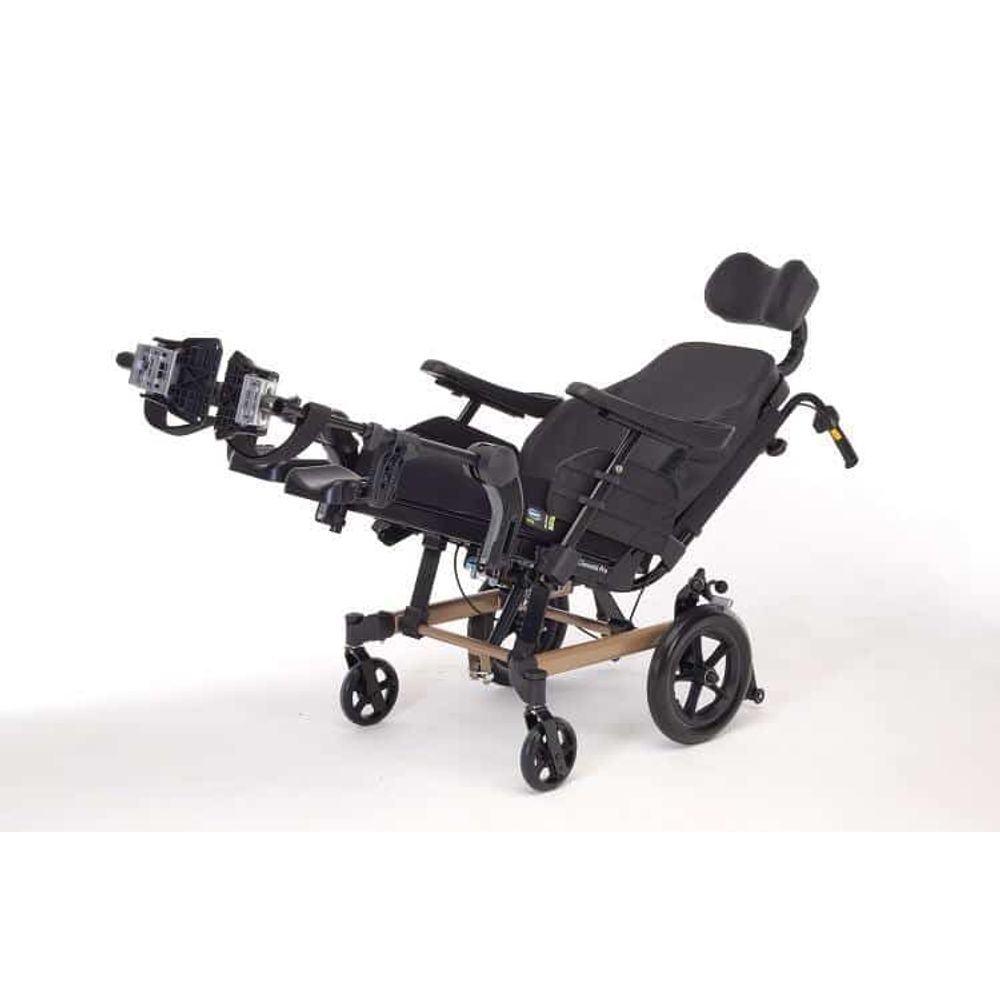Cadeira de Rodas Invacare Rea Clematis Pro - MEDICALSHOP